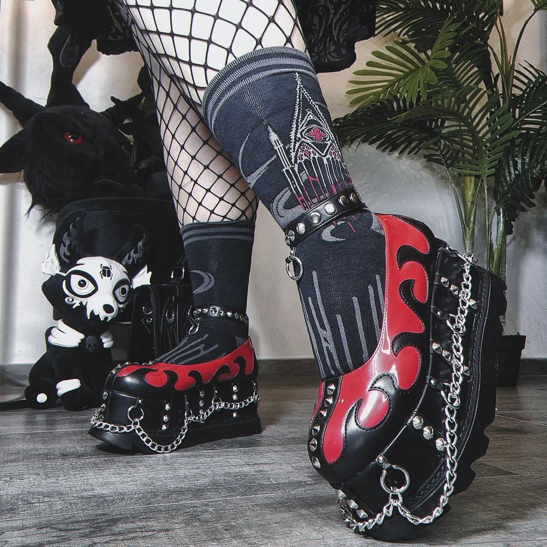 FootClothes || Quality Socks for Weirdos